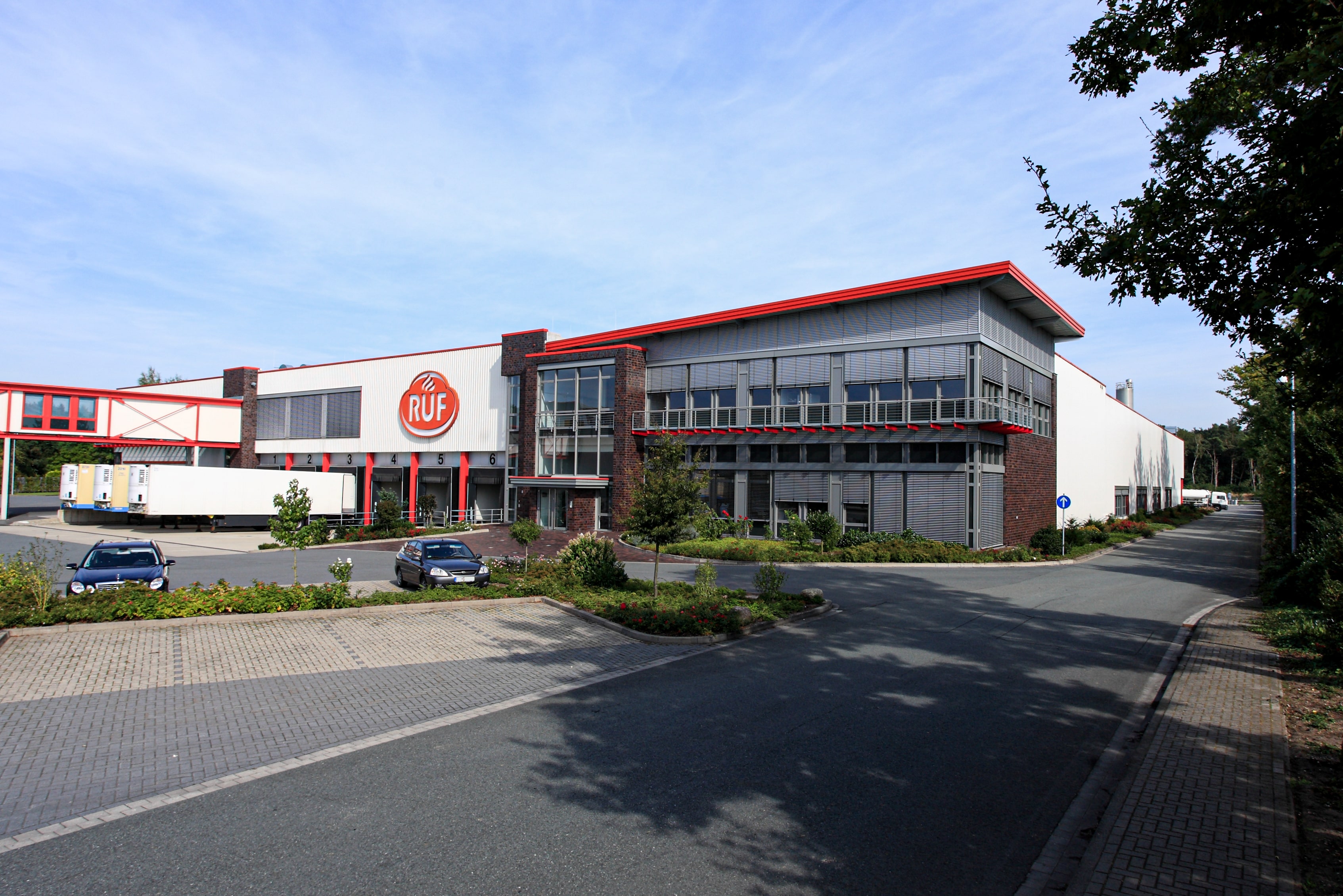 RUF Online-Shop: Backmischungen und Backzutaten