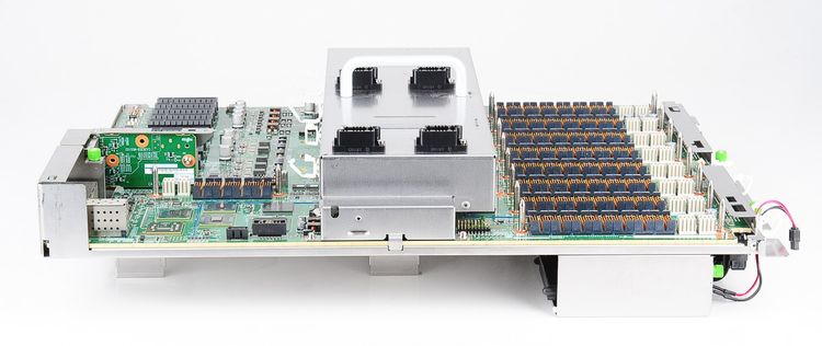 FUJITSU PRIMERGY RX900 Mainboard | Servershop24.de