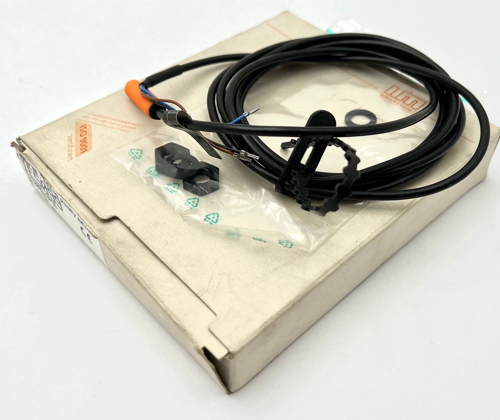 ifm efector100 IE5099 IEC3002-BP0G inductiver Sensor -unused/OVP ...
