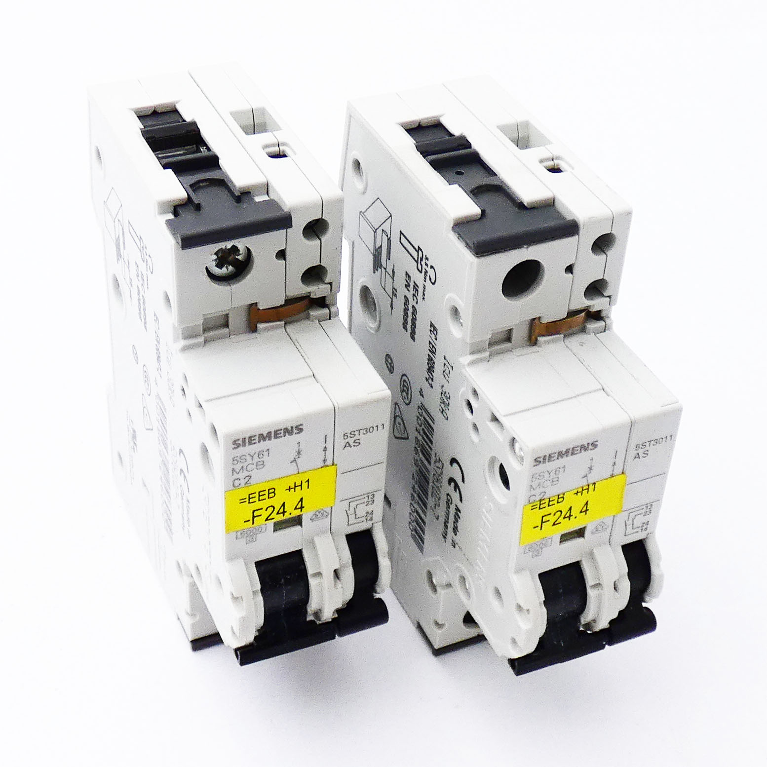 2x Siemens 5SY61 MCB C2 Leitungsschutzschalter + 5ST3011 AS -used ...
