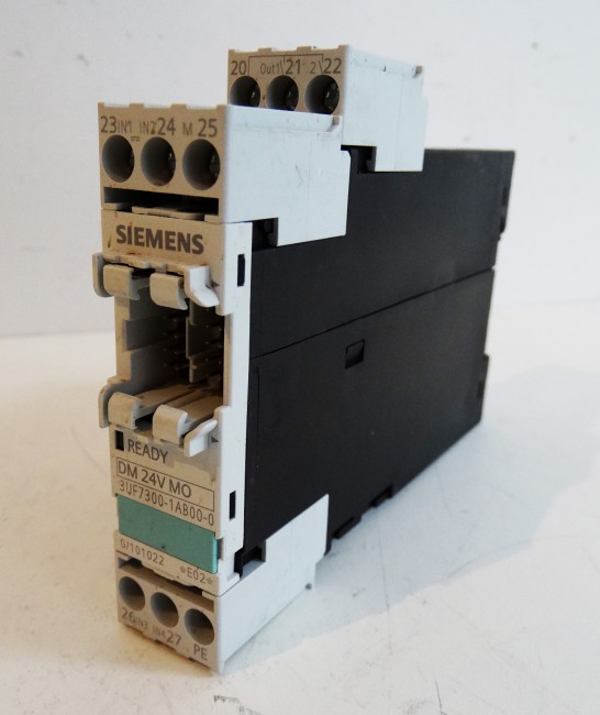 Siemens Simcode Pro 3UF7300-1AB00-0 E-Stand: 02 Digitalmodul -used ...