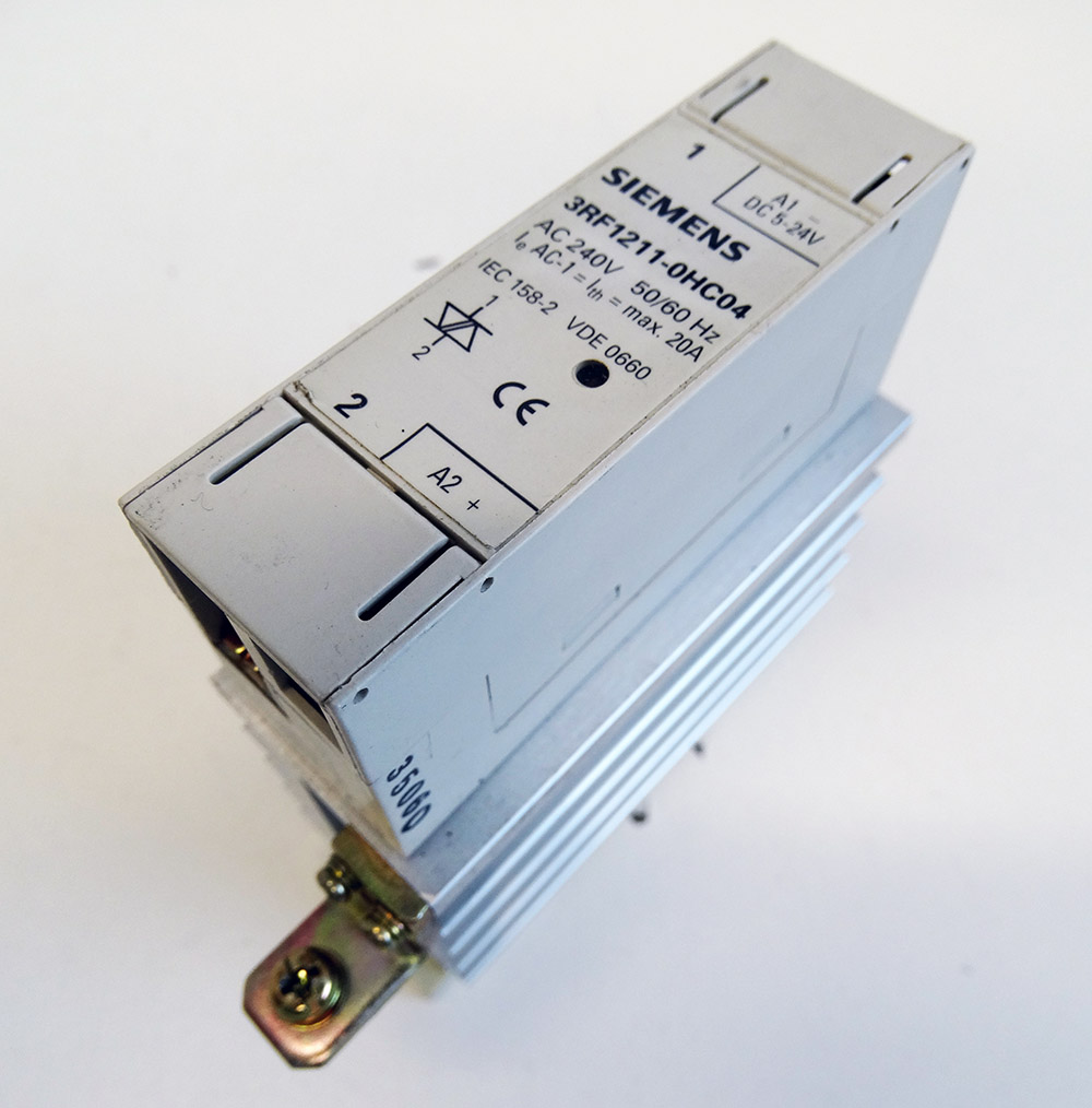 Siemens 3RF1211-0HC04 3RF1211 0HC04 Halbleiter Relais Solid-State-Relay ...
