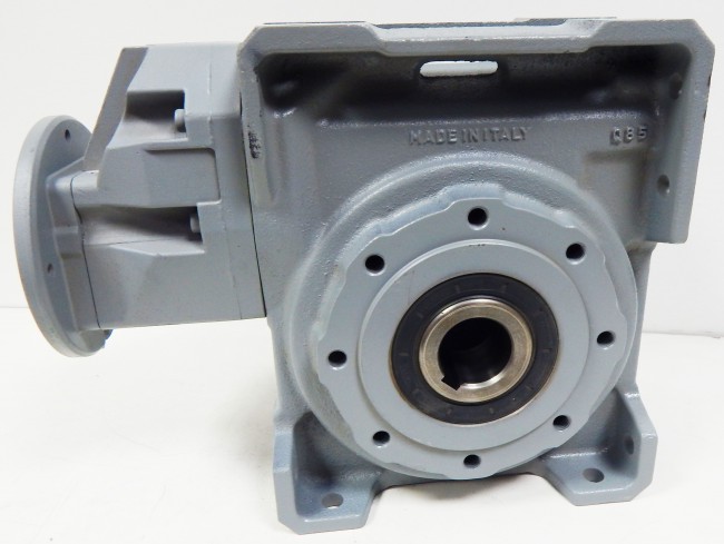 Lenze PP8QFB05C0RB3 Getriebe I=176 -unused- | Maaslos-Guenstig.de