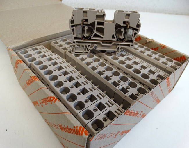 25x Weidmüller ZDU 10 ZDU10 1746750000 Durchgangs-Reihenklemme -unused ...