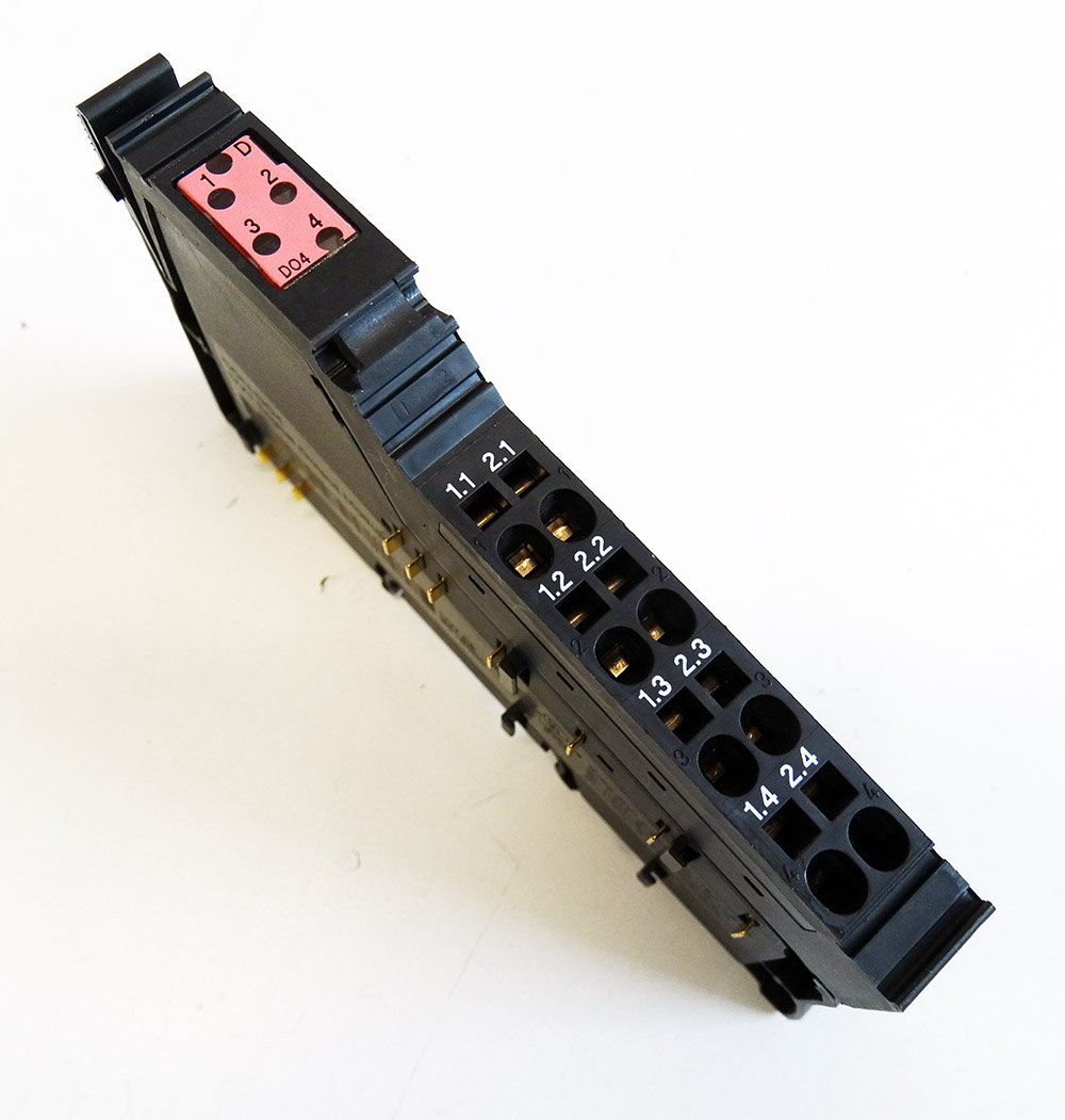 DVT CON-DO4 DVT Digital Output Module -used- | Maaslos-Guenstig.de