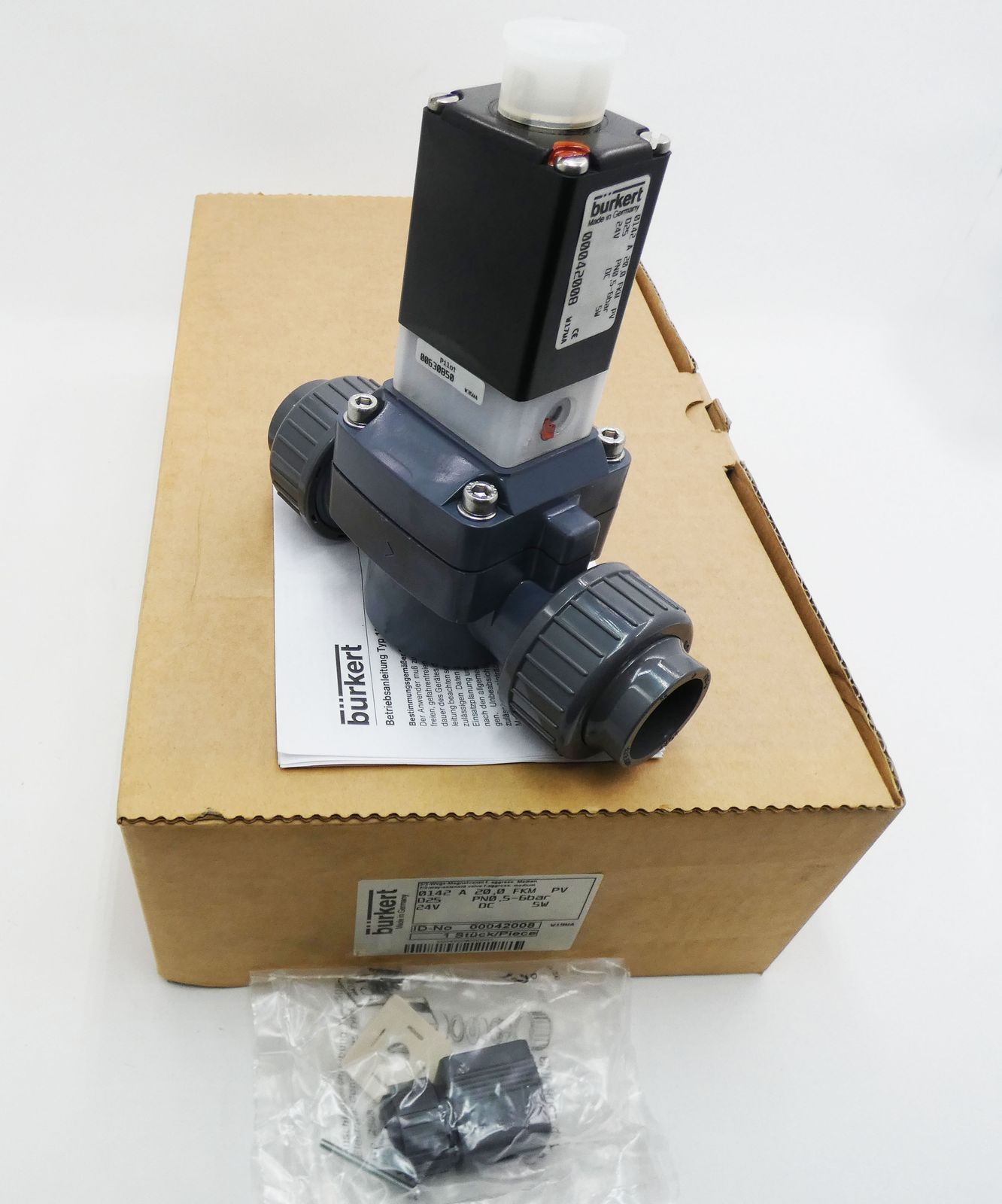 Bürkert 0142 A 20,0 FKM PV 0142A20,0FKMPV D25 2/2 Wege Magnetventil ...