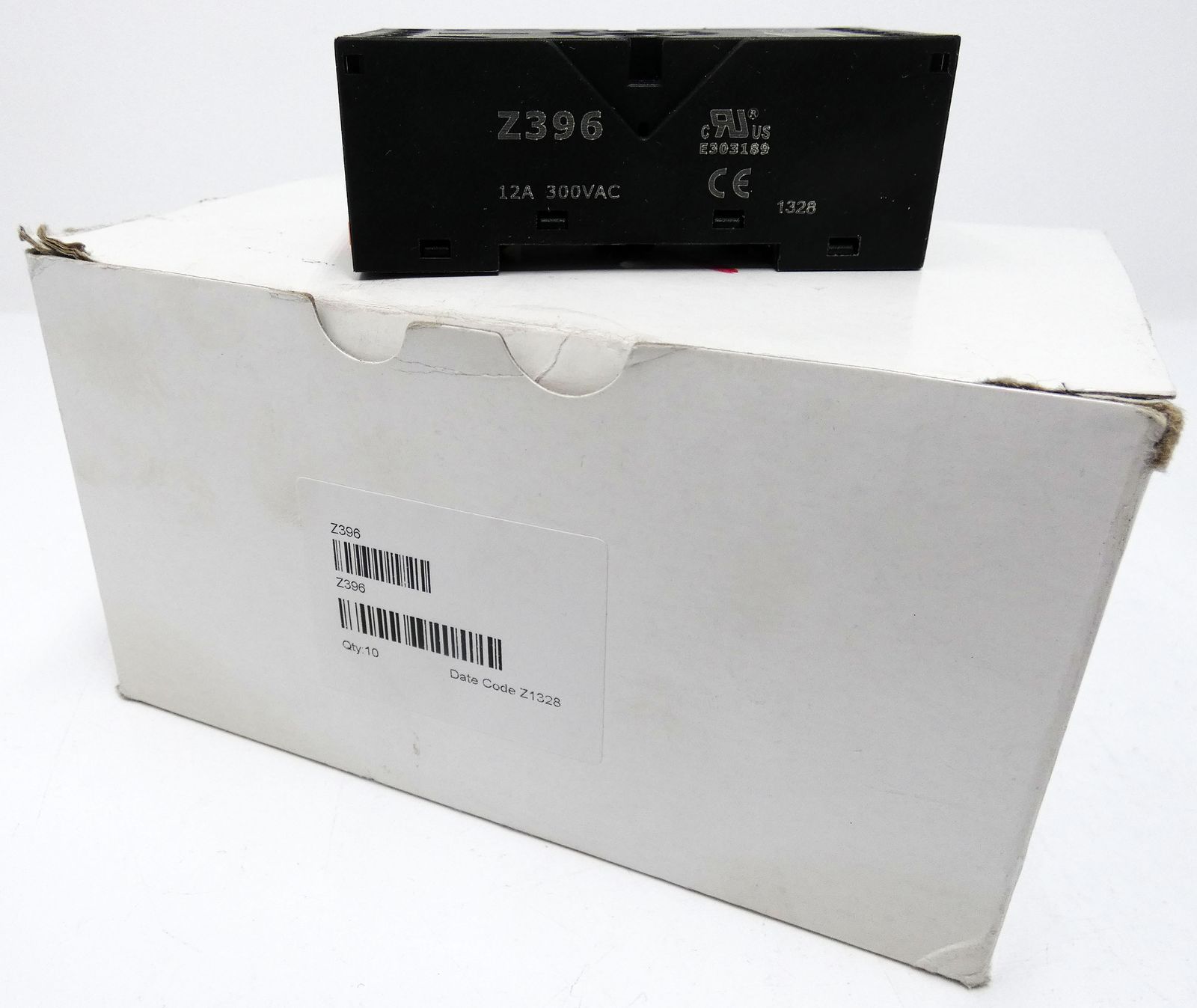 9x Relaissockel Z396 12A 300VAC -unused/OVP- | Maaslos-Guenstig.de