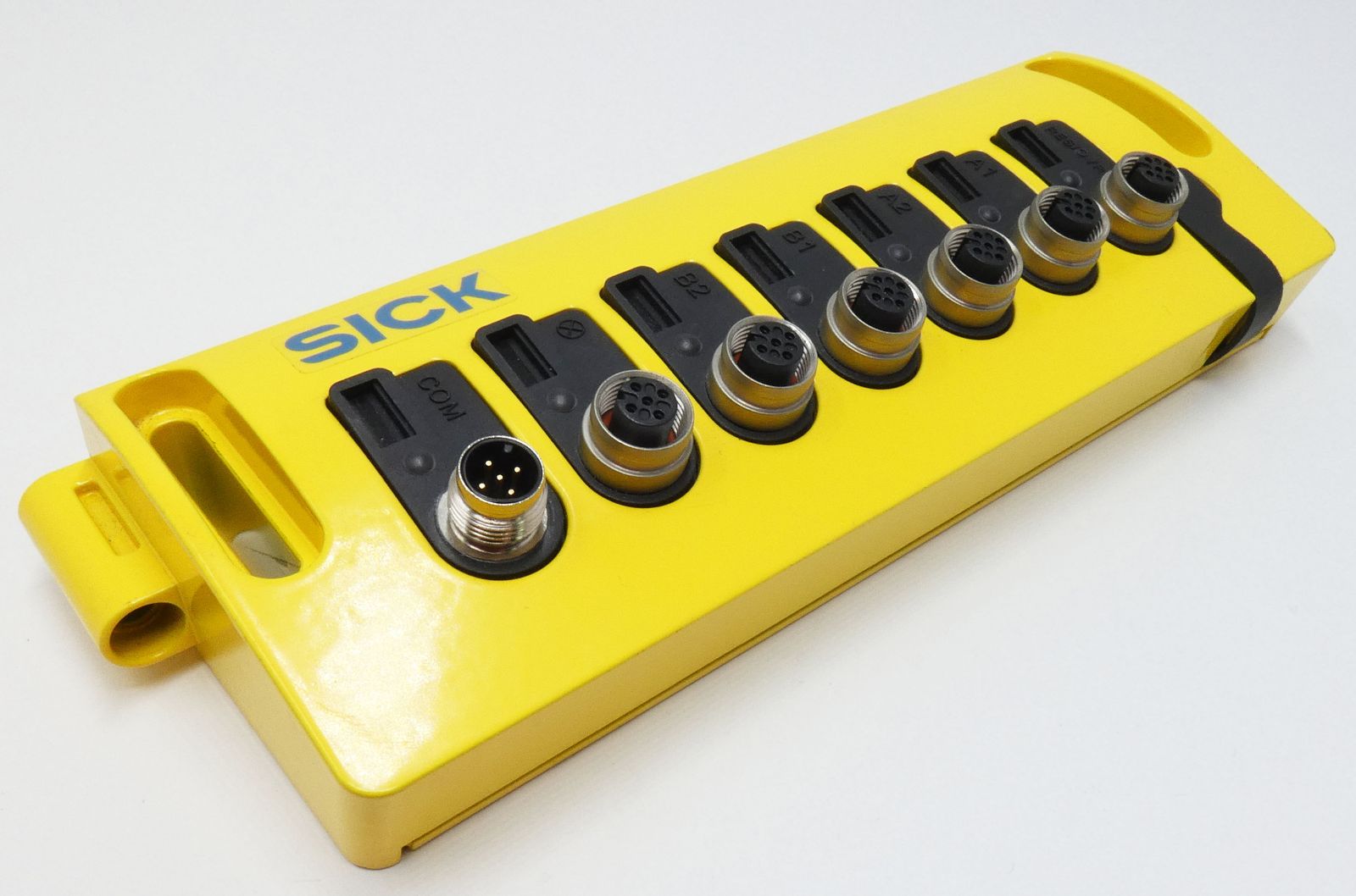 Sick UE403-A0930 1026287 V1.15 Muting-Schaltgerät -used- | Maaslos ...