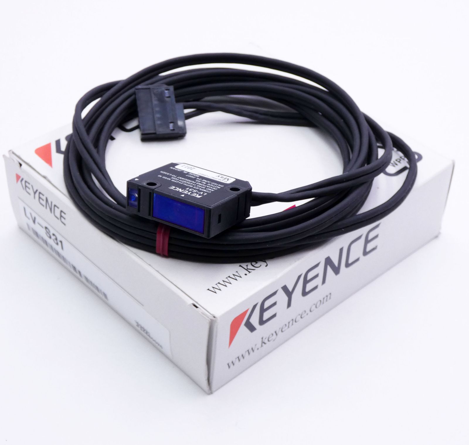 Keyence LV-S31 Digital Laser optics Sensor -unused/OVP- | Maaslos ...