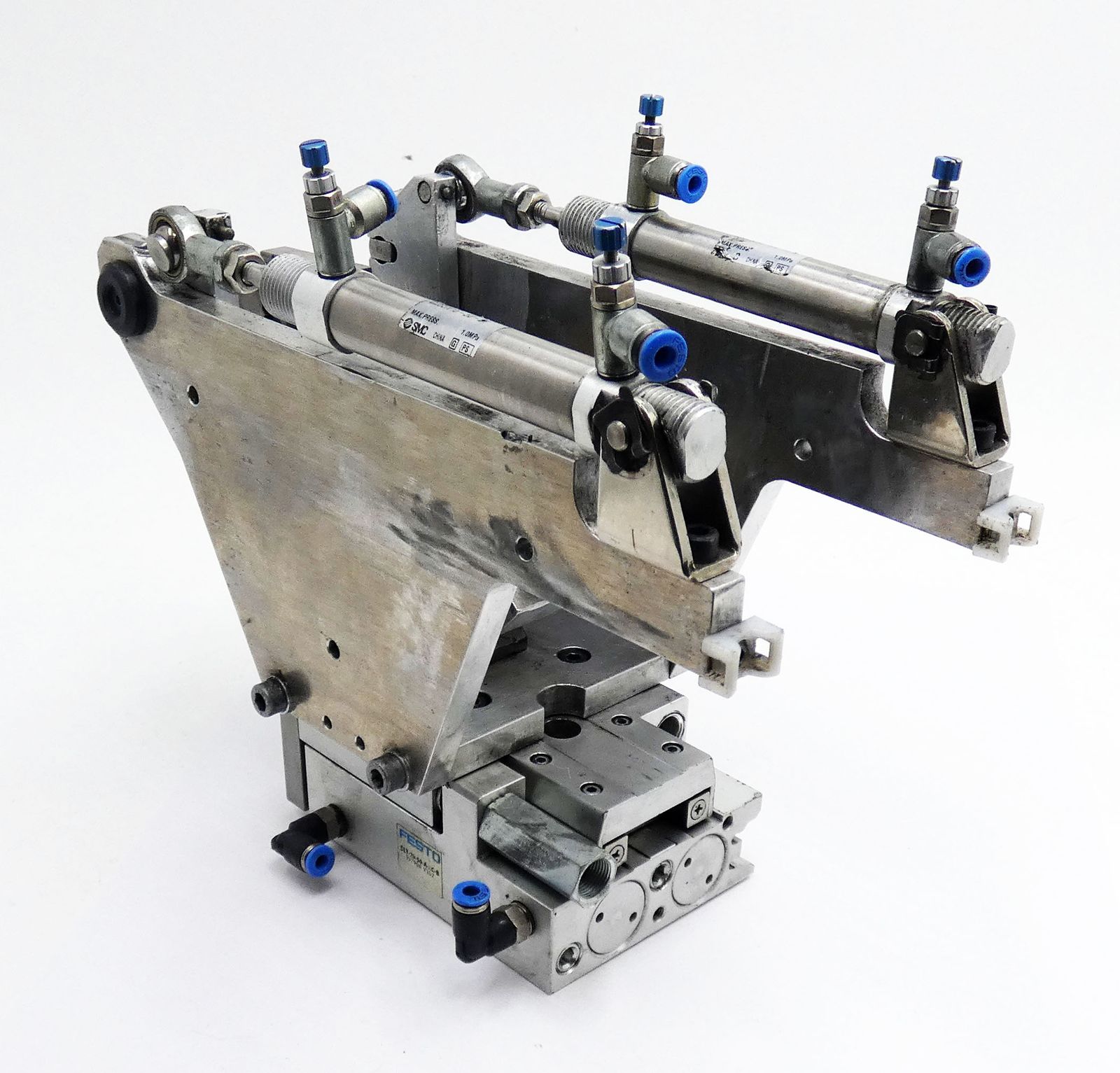 Festo SLT-20-50-A-CC-B 197904 Mini-Schlitten + Schunk MPG 40 AS -used ...