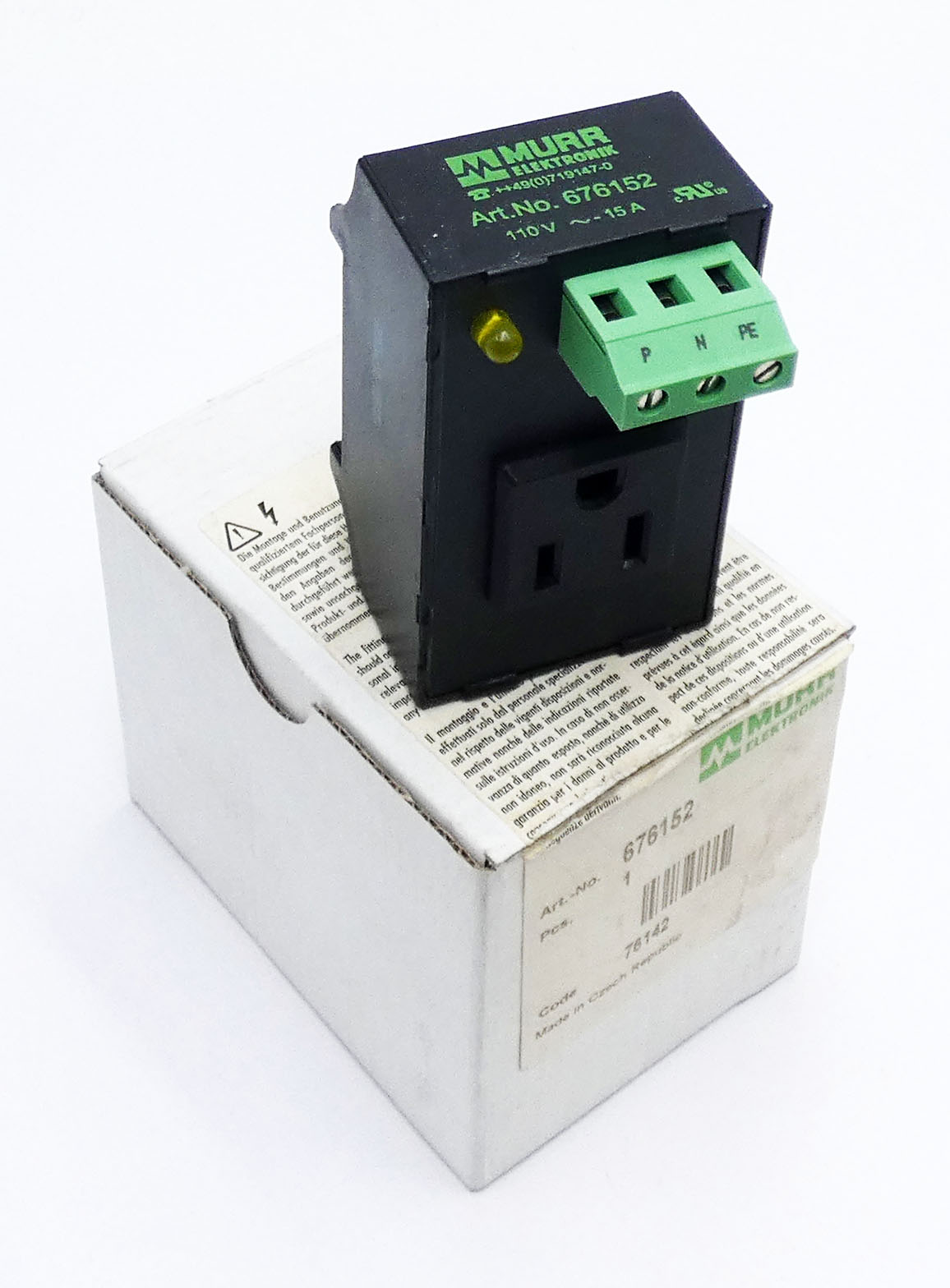 Murr Elektronik 676152 110VAC 15A LED gelb Modlink MSVD Steckdose ...