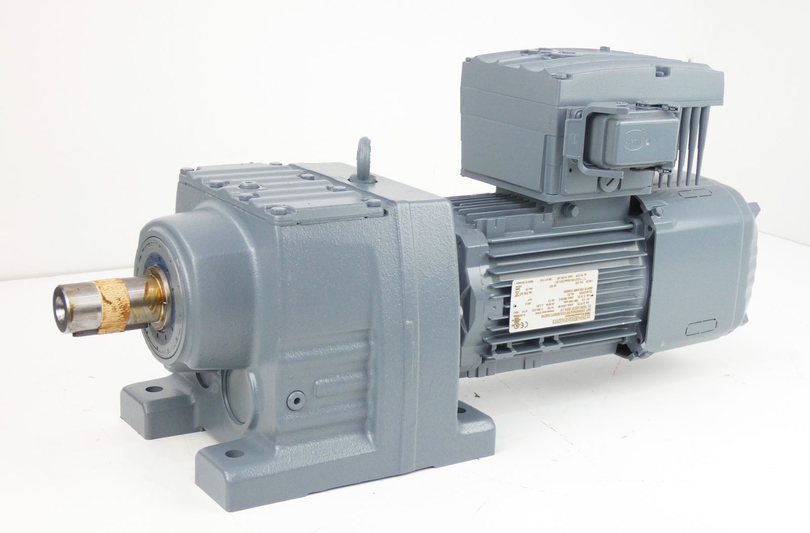 SEW R67 DRN80M4/BE1HR/MM07/AMA6 Getriebemotor 0,75kW 1400rpm i=46,29 ...
