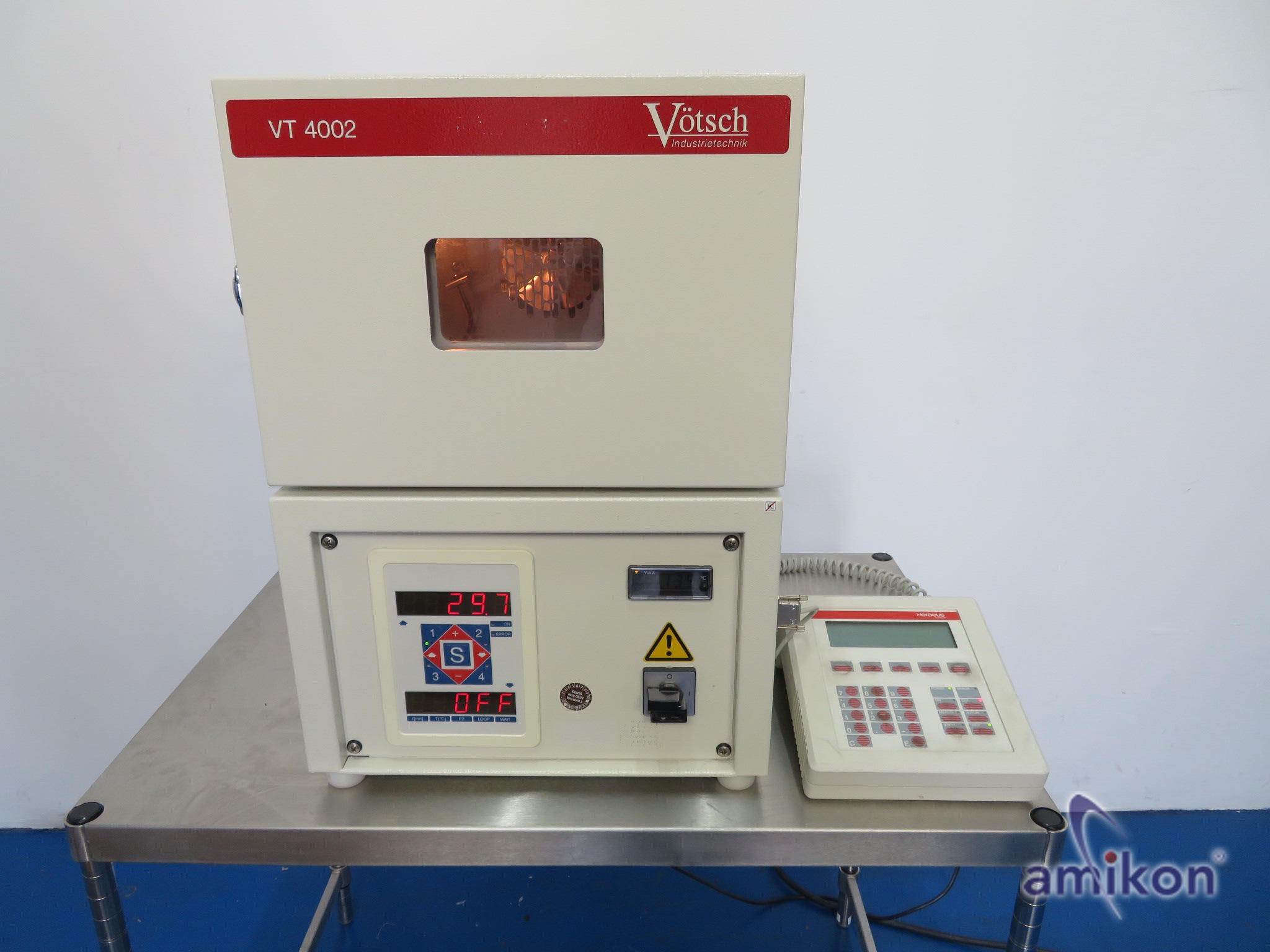 Vötsch Tisch Prüfschrank VT 4002 VT4002 m. Bedienpanel Temp. -40..130°C 56606044 | Amikon-Shop ...