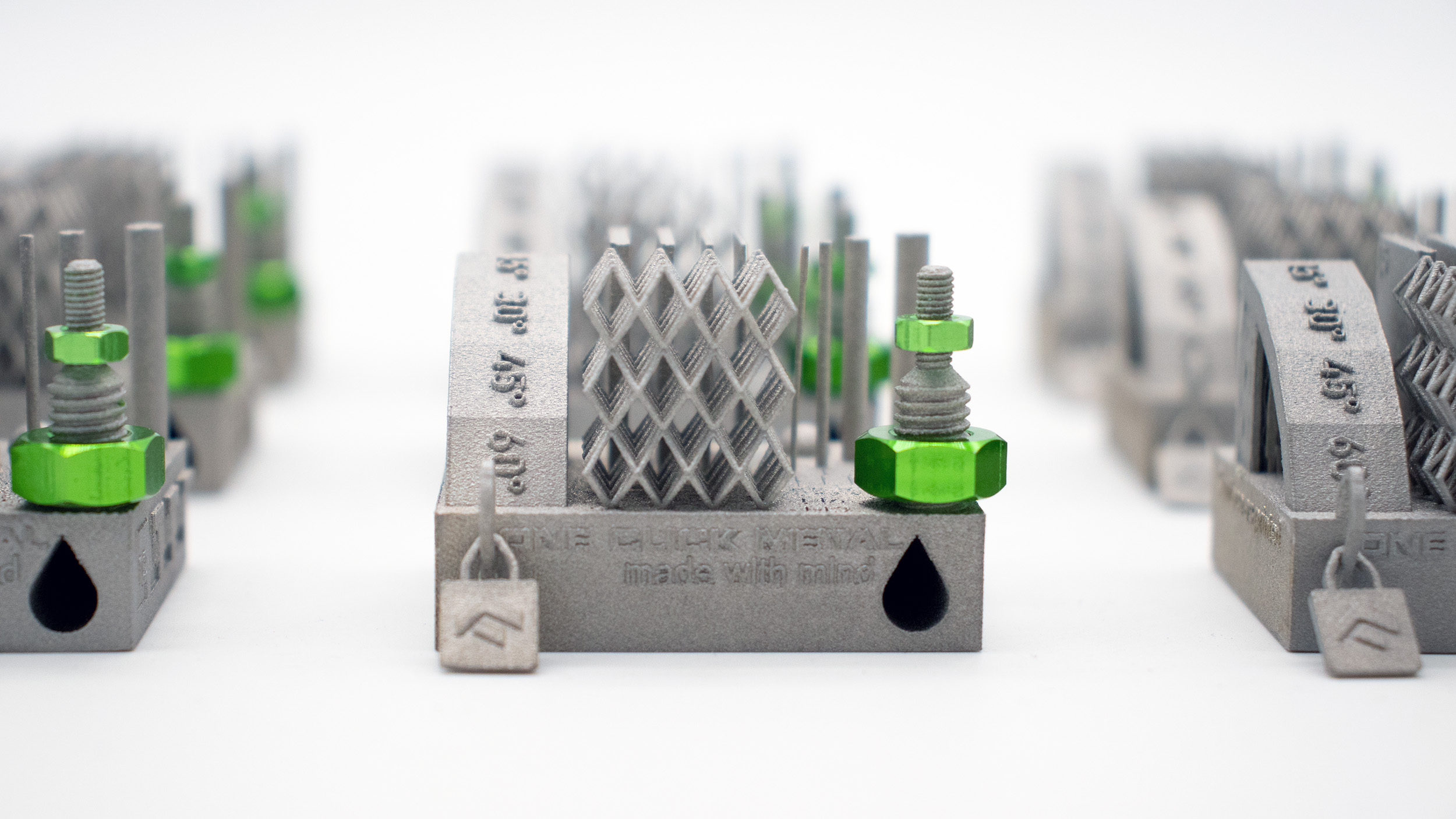 Benchmark | Store - One Click Metal