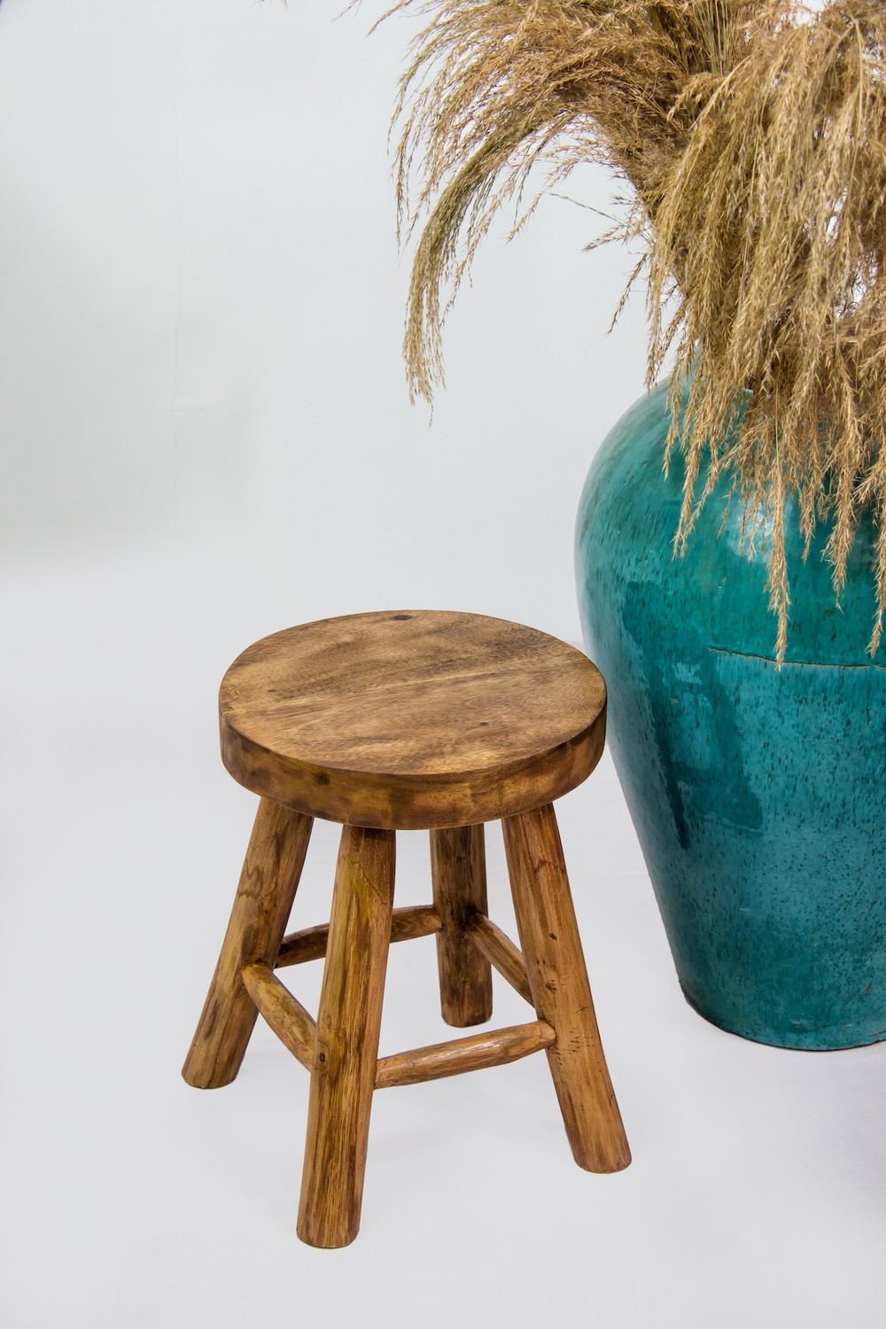 Root Hocker Rund Teak massiv | Natur24