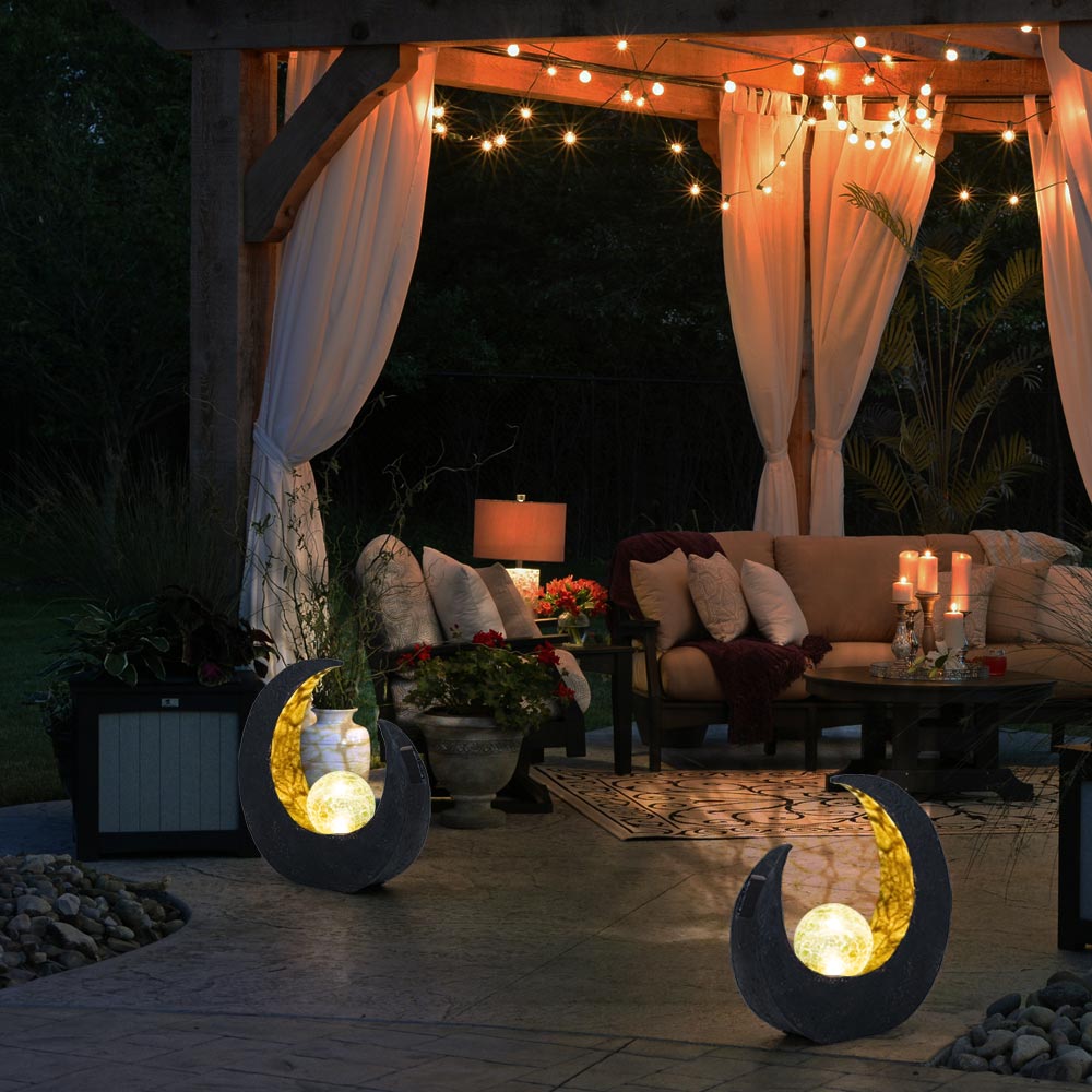 Half Moon Outdoor Pergola Designs