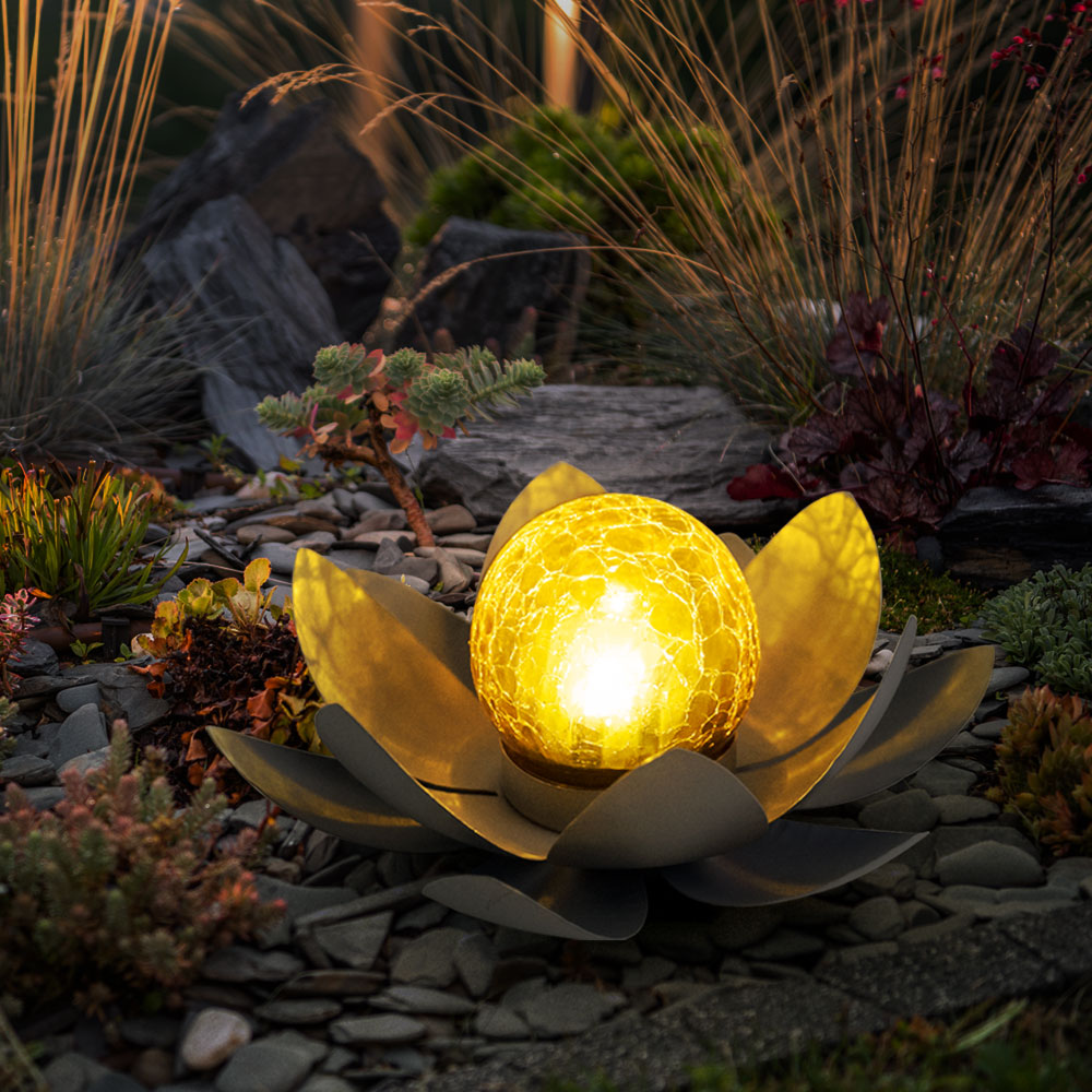 Lotus collection garden lantern store