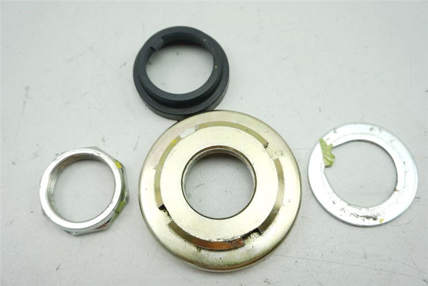 KYMCO PEOPLE GT 300 i ABS MUTTER LENKKOPF GABELBRÜCKE ARRETIERUNG ...