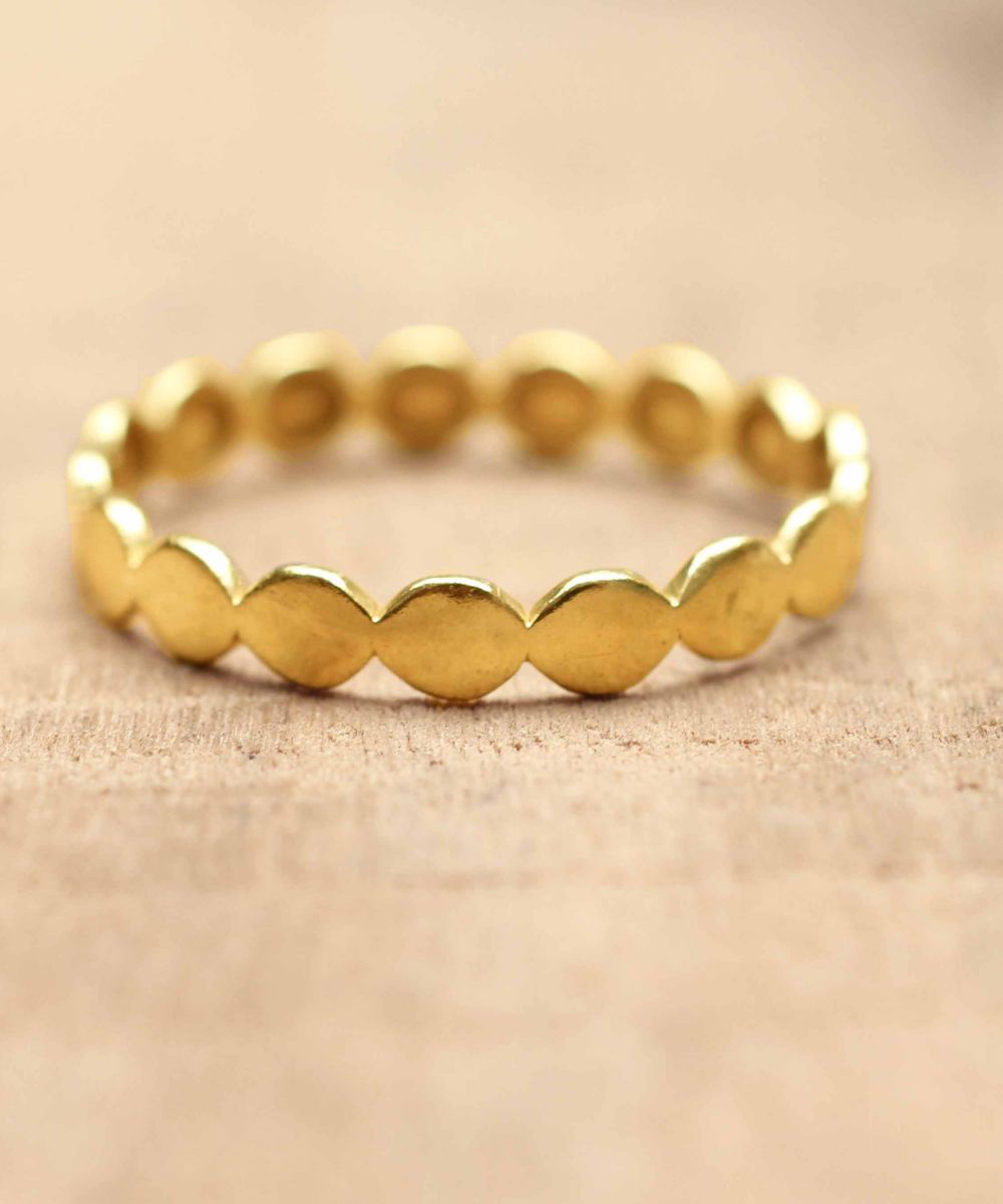 Ring Rund Plättchen von Muja Juma | Glücksgriff Kassel