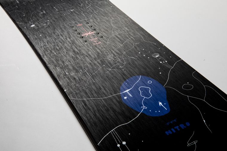 Nitro T1 Wide Snowboard 22 Freestyle Park Twin Tip Leicht Kicker