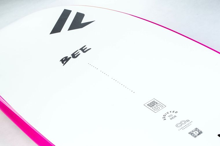 Fanatic Bee SUP Foilboard 23 Foil Board Raedy to Surf Wave welle