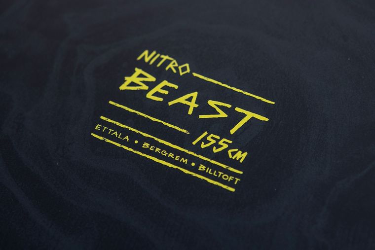Nitro Beast Snowboard 24 leicht hochwertig