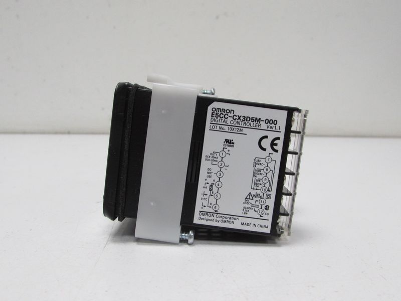 Omron E5CC CX3D5M 000 Digital Controller UNUSED OVP IK Industry