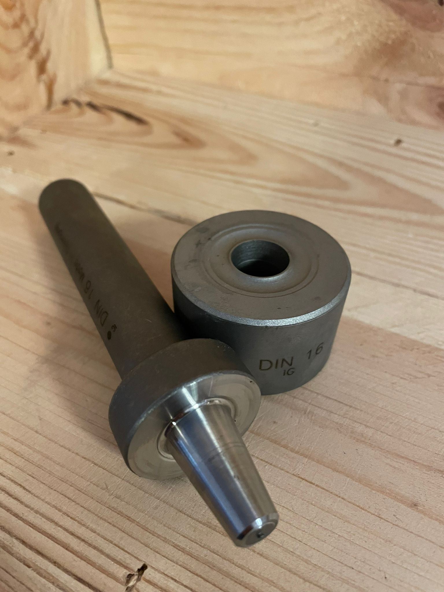 Stanz Set 10mm DIN 7332 | Seegler Outdoor