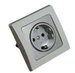 Steckdose Einbau D silber mit weißem Rahmen Unterputz Elektro Schalter ...