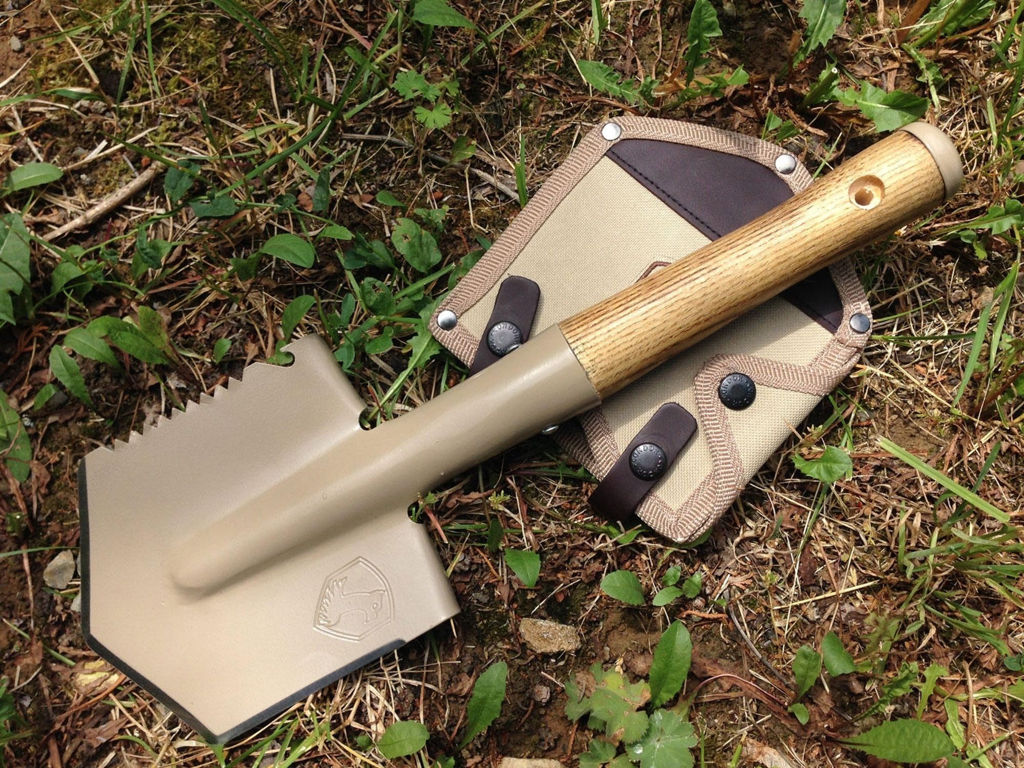 Condor CONDOR CAMPING SHOVEL | eKnives: Messer, Taschenmesser, Kochmesser