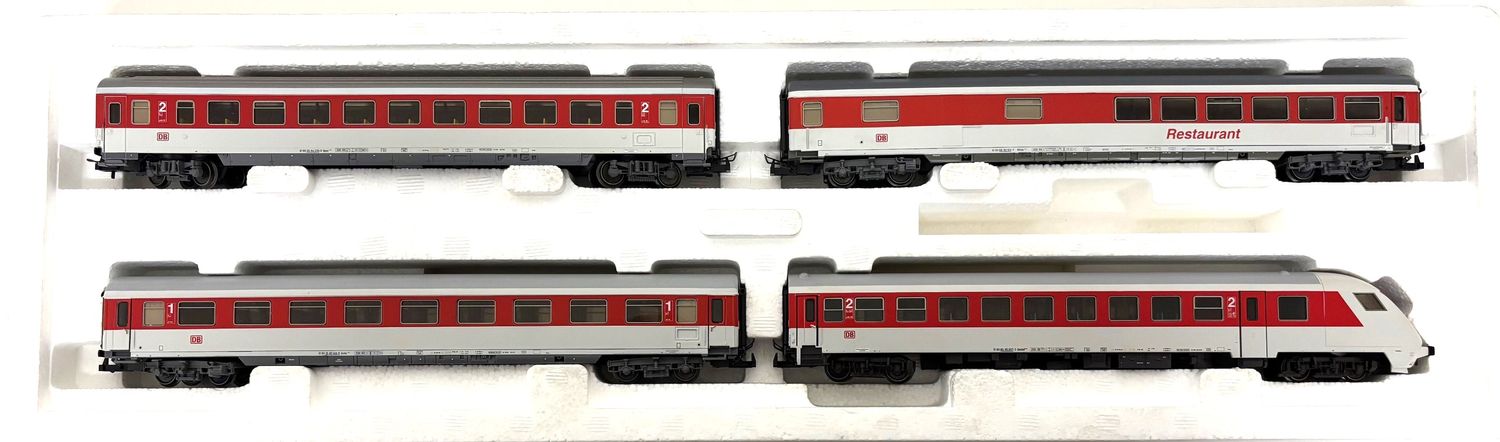 Trix H0 23368 Wagen Set Neue InterCity Farben der DB / gebraucht Z2