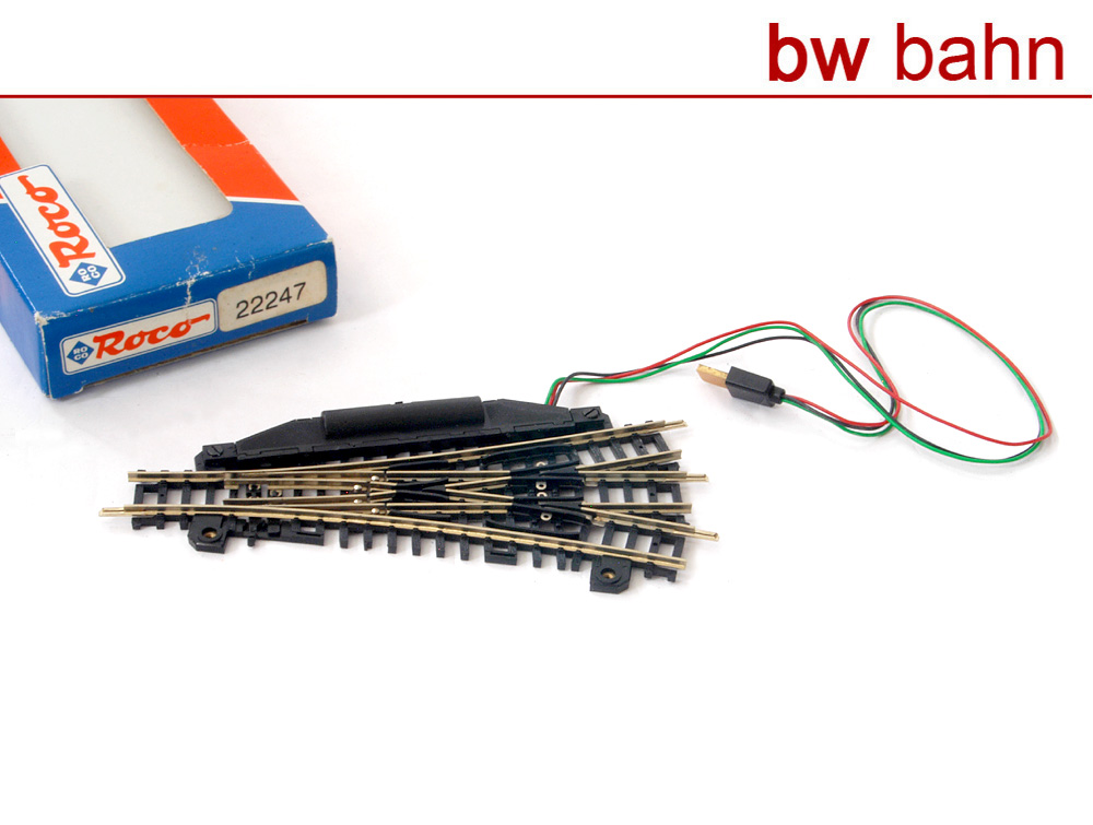 Roco Fleischmann Spur N 22247 Elektrische Dreiweg-Weiche mit Antrieb links