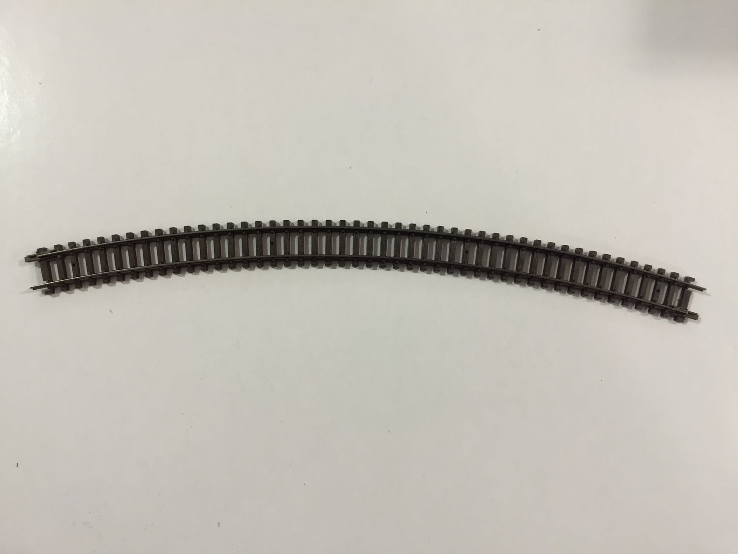 Arnold Spur N HN8011 Gleis gebogen R 4 30° / 1 Stück