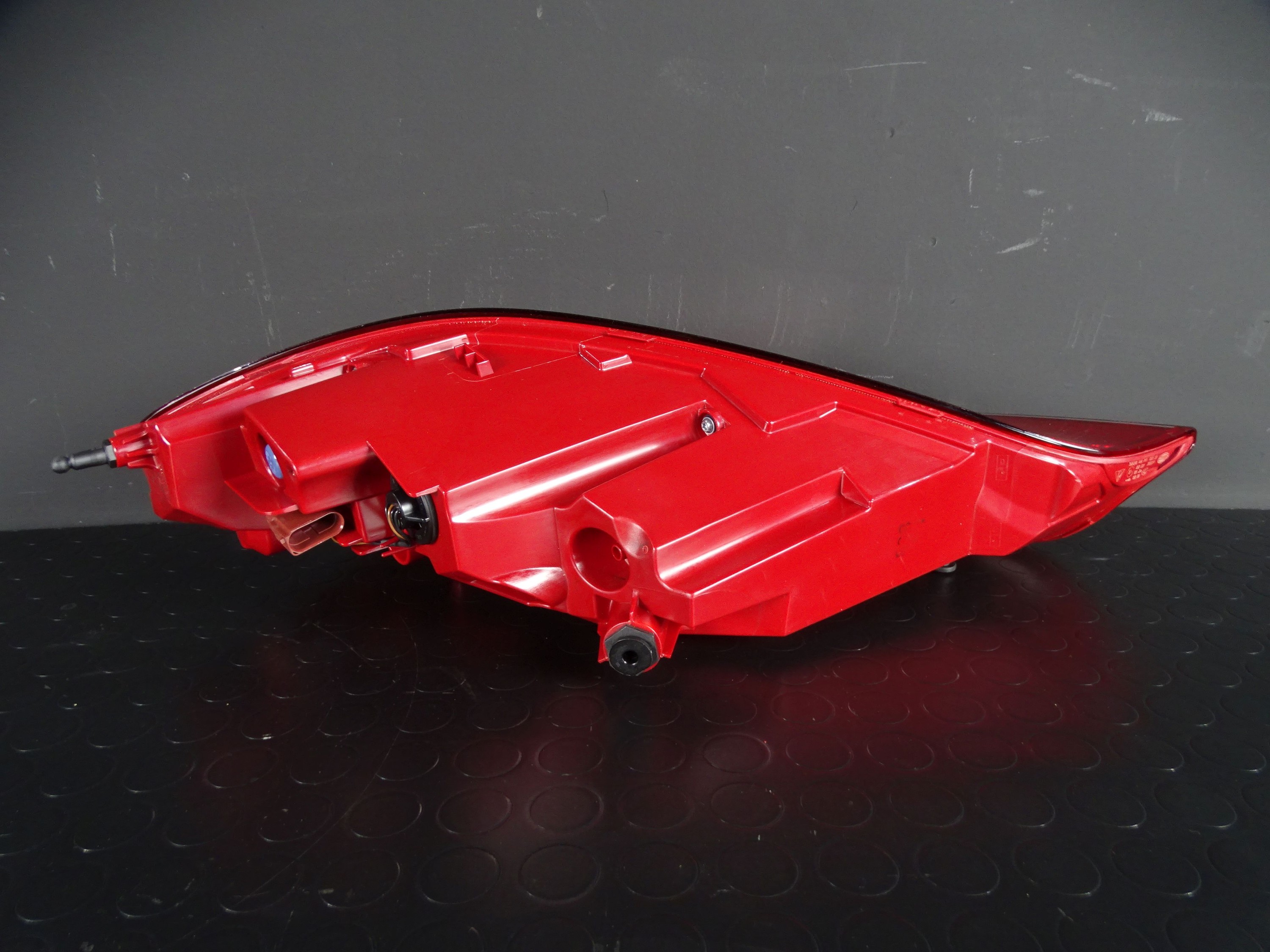 Porsche Boxster Cayman 981 Rear Light Rear Lamp Right LED 98163114213 ...