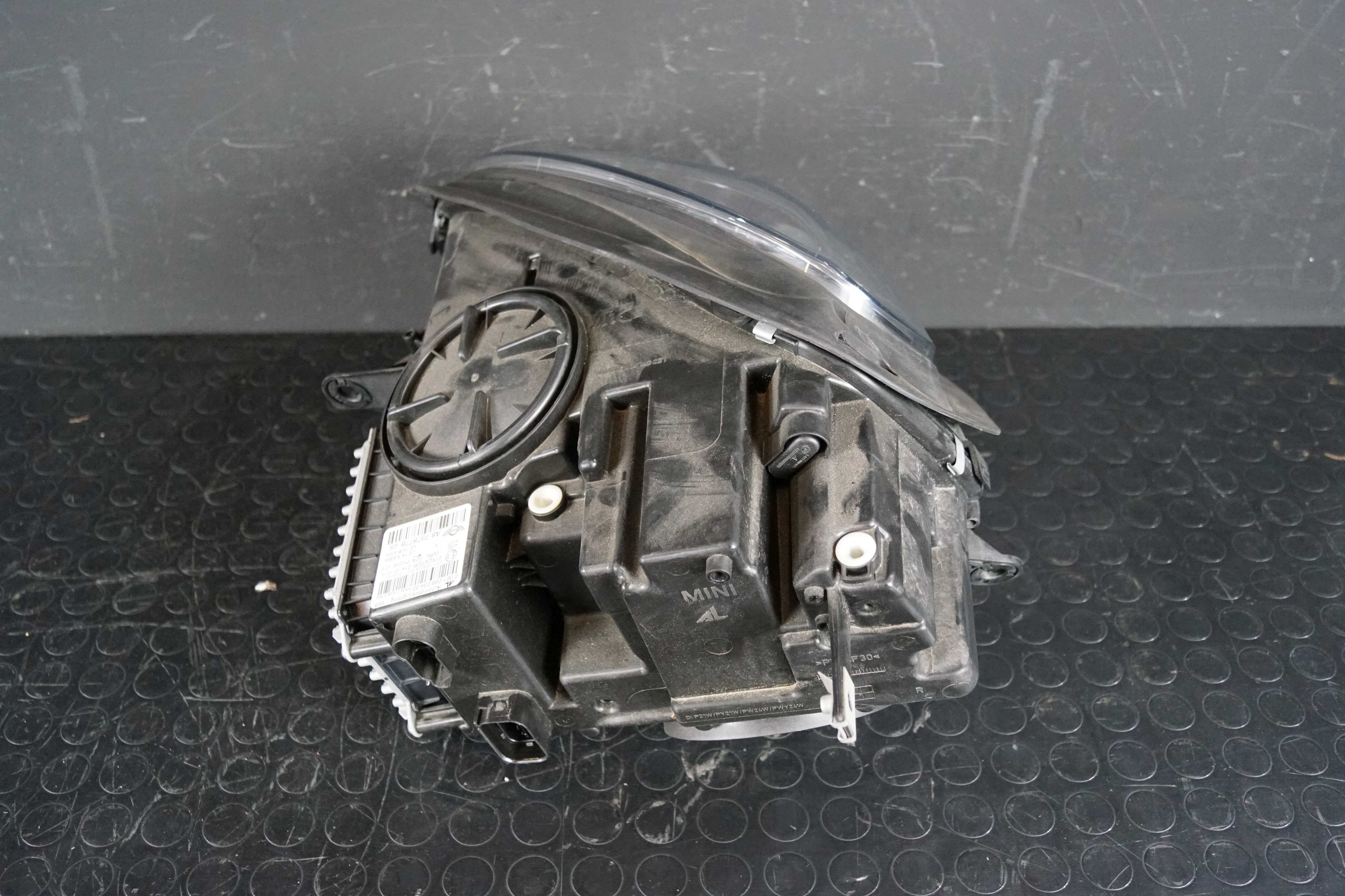 Mini Countryman S F60 LED Right Headlight Complete 7378778 63117441314 ...