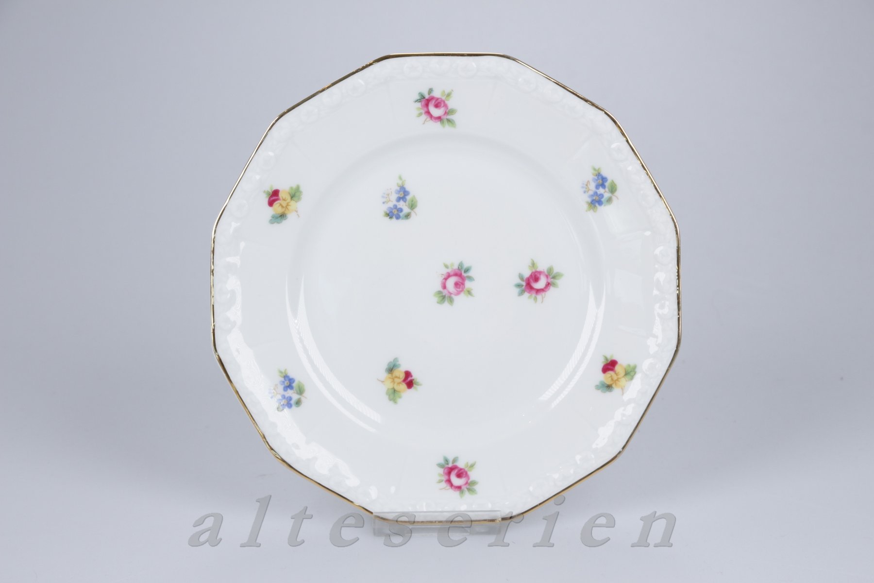 Brotteller Rosenthal Maria Streublume mit Goldrand online kaufen bei ... Brotteller Rosenthal Maria Streublume mit Goldrand online kaufen bei ...