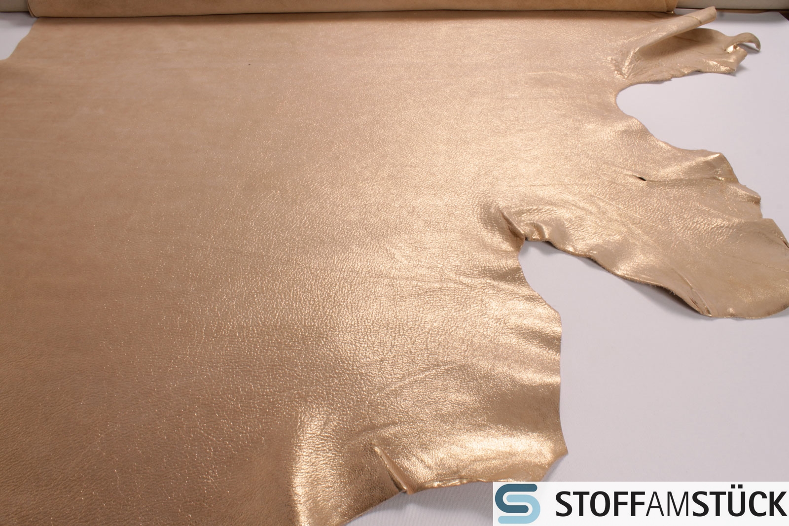 Echtes Kuhfell gold Narbung 1/2 Kuh | Stoff am Stück