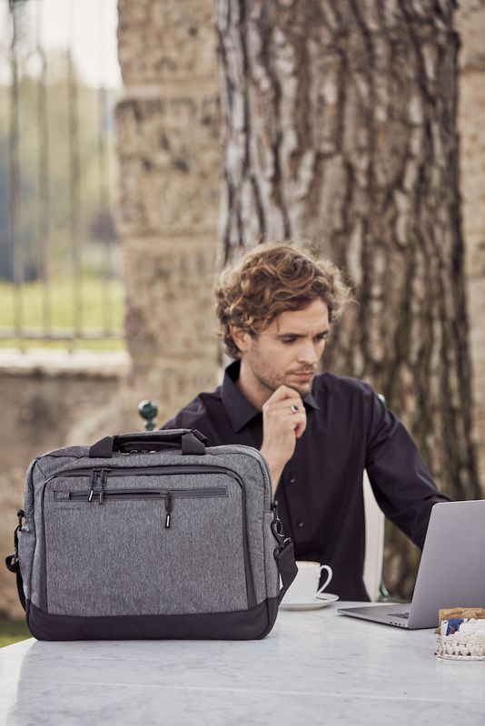 Clique Laptop Bag Laptop-Tasche | A1TQ-Shop Sportbekleidung fuer ...
