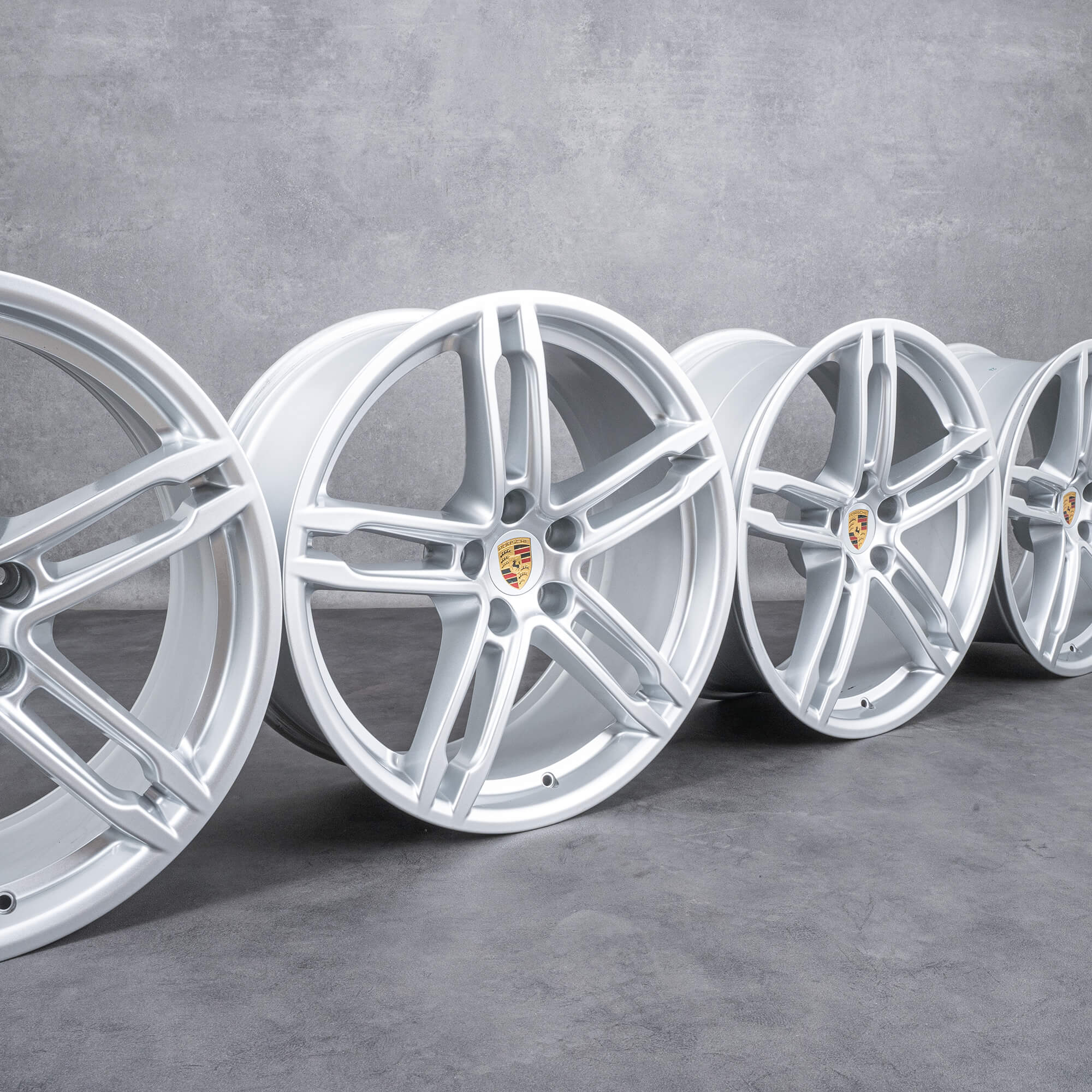 Original Porsche 19 inch rims Macan 95B III & II 95B601025DE 8.5J facelift