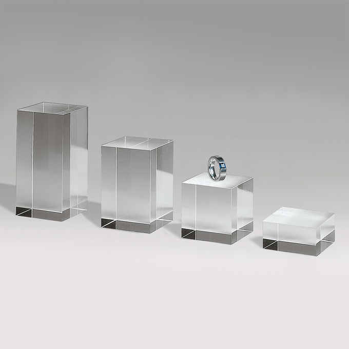 Acrylic Columns, height 7,5 cm | DecoWoerner