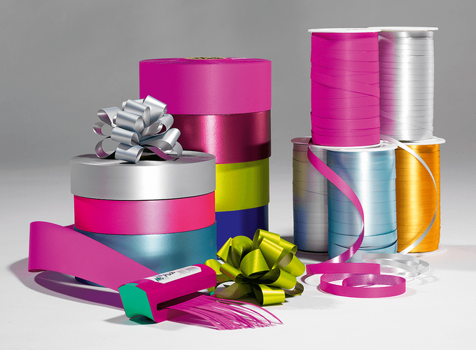 Metallic ribbon, matt, width 31 mm, red | DecoWoerner