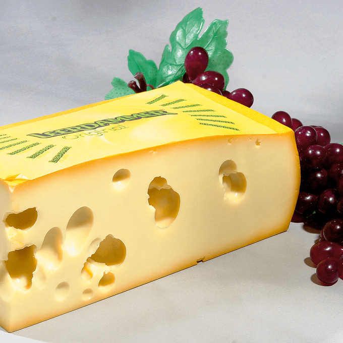 Tranche de fromage Leerdammer aliment factice | DecoWoerner