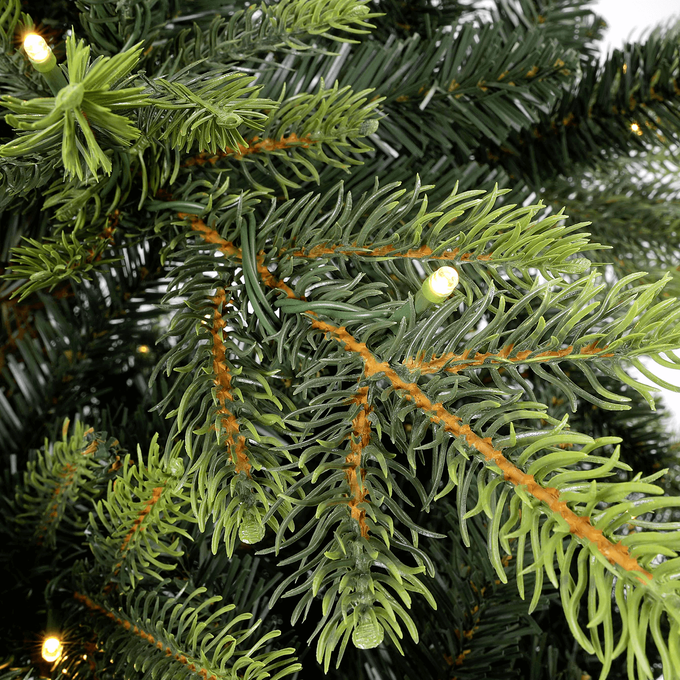 Künstliche Rottanne mit LED 210 cm | DecoWoerner